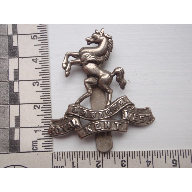 WW1/2 Royal West Kent Cap Badge - Gradia Military Insignia