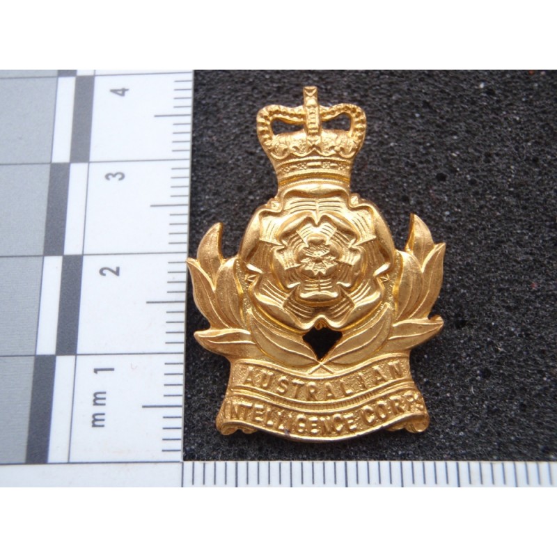 Australian Intelligence Corps Gilt Collar - Gradia Military Insignia